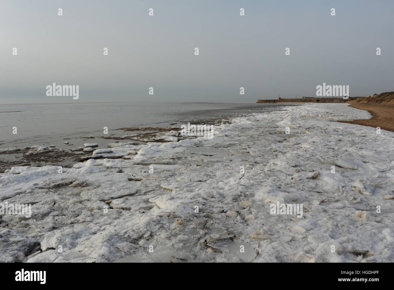 1 expopsed area sand right mid distance extending right background hi ...