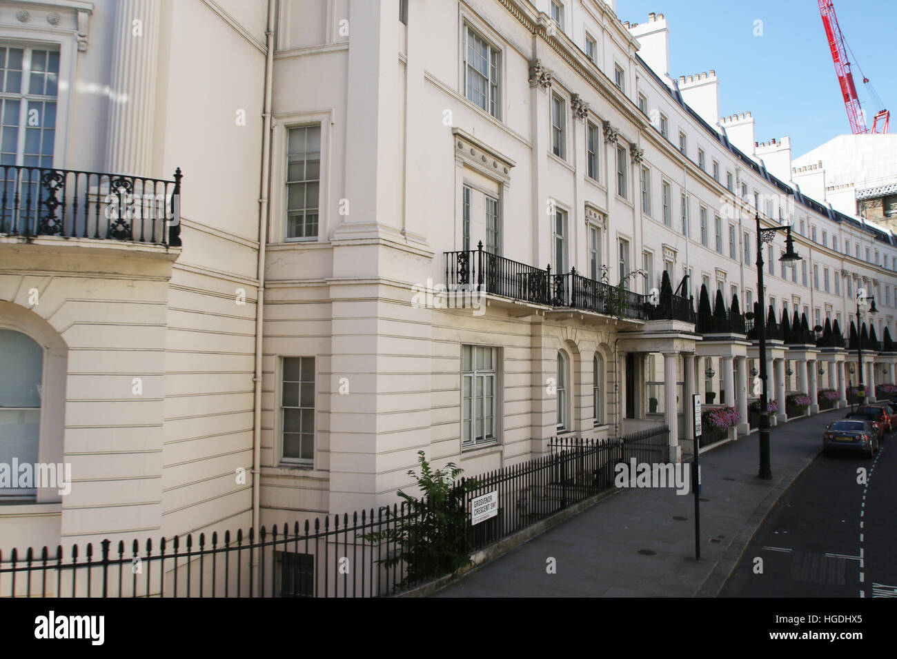 Grosvenor crescent belgravia hi-res stock photography and images - Alamy