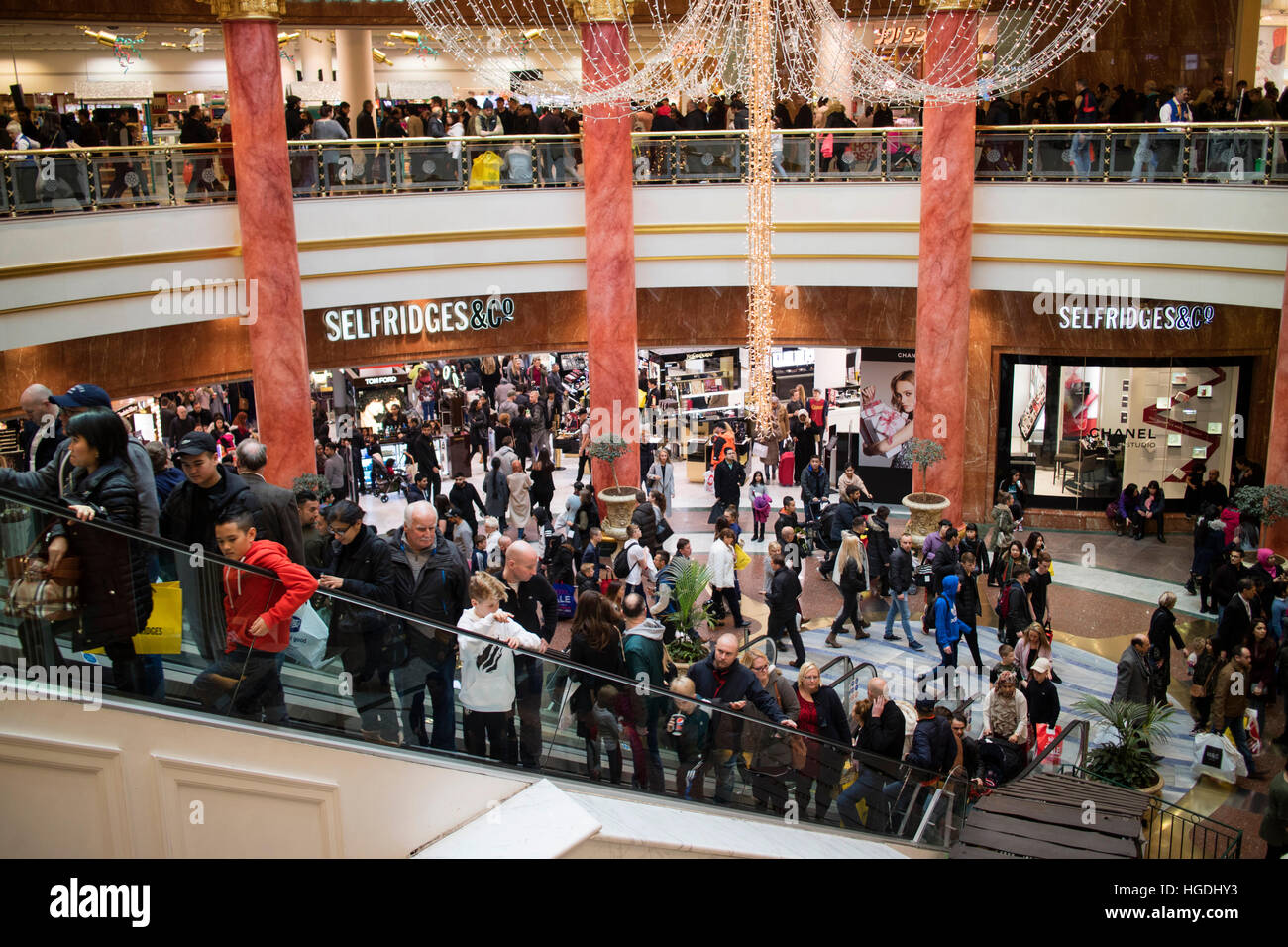 Shoppers at Selfridges Manchester Intu Trafford Park Stock Photo - Alamy