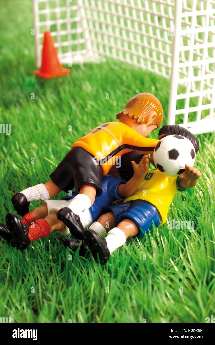 Indoor football pitches hi-res stock photography and images - Alamy