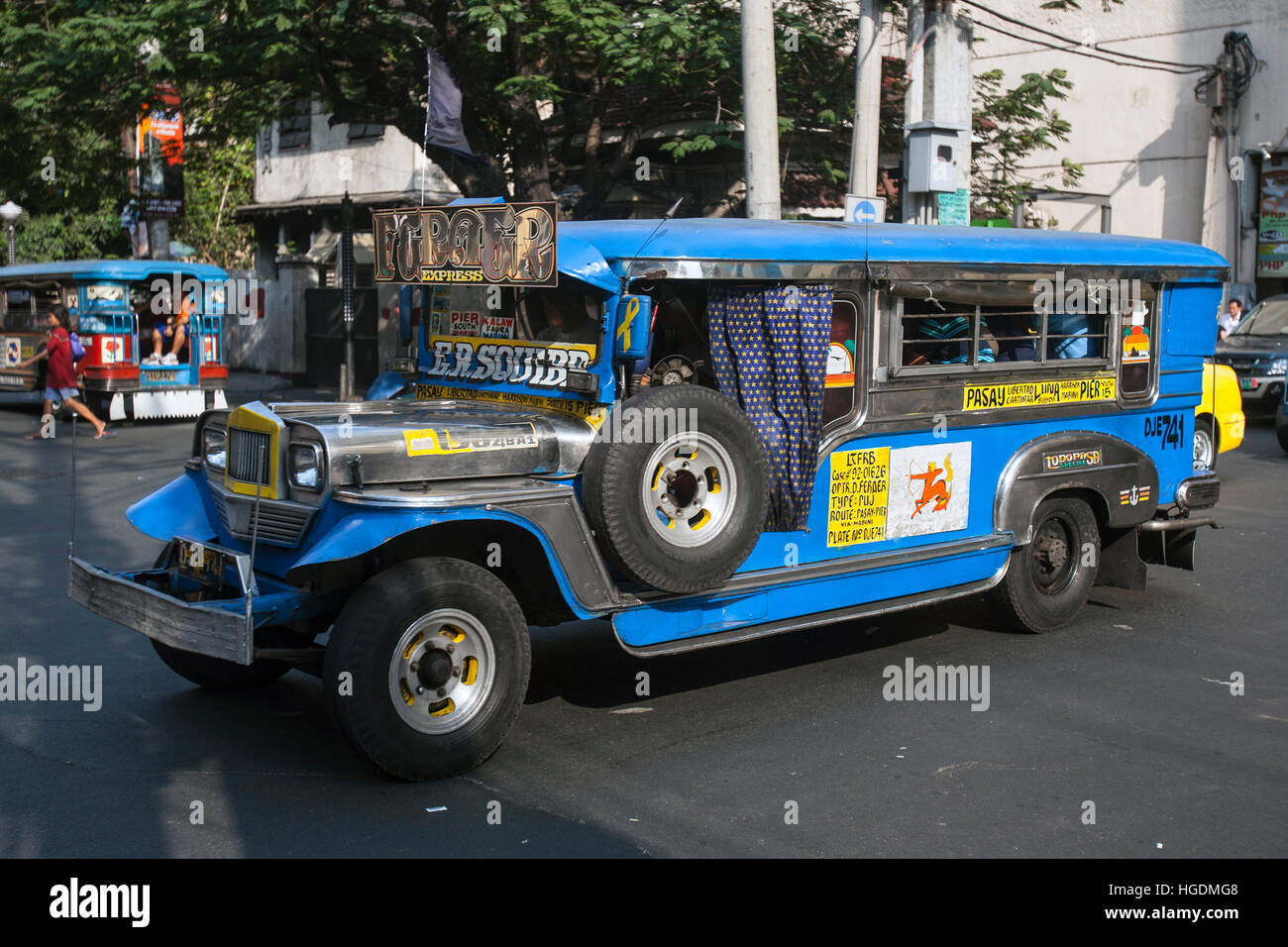 Jeepney public transport Manila Philippines Stock Photo - Alamy