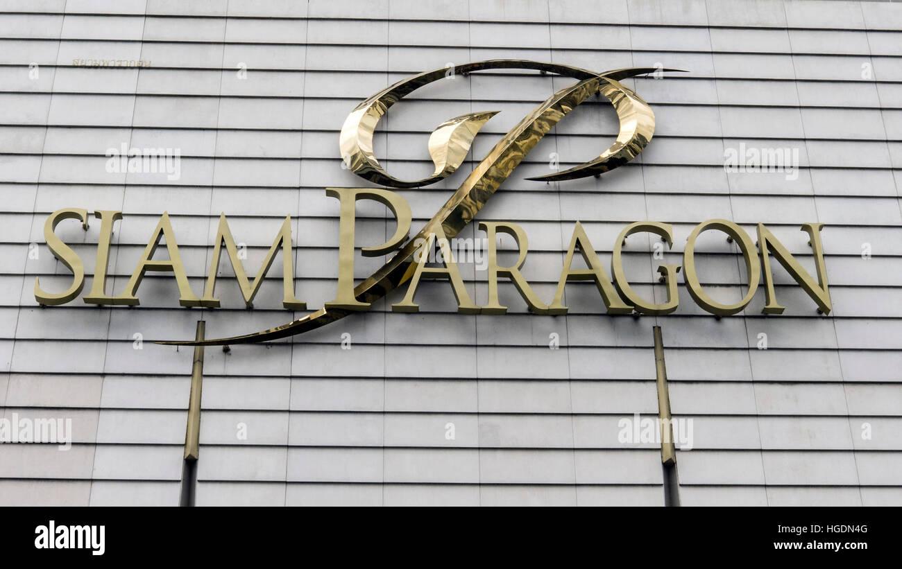 Siam Paragon shopping mall sign Bangkok Thailand Stock Photo - Alamy