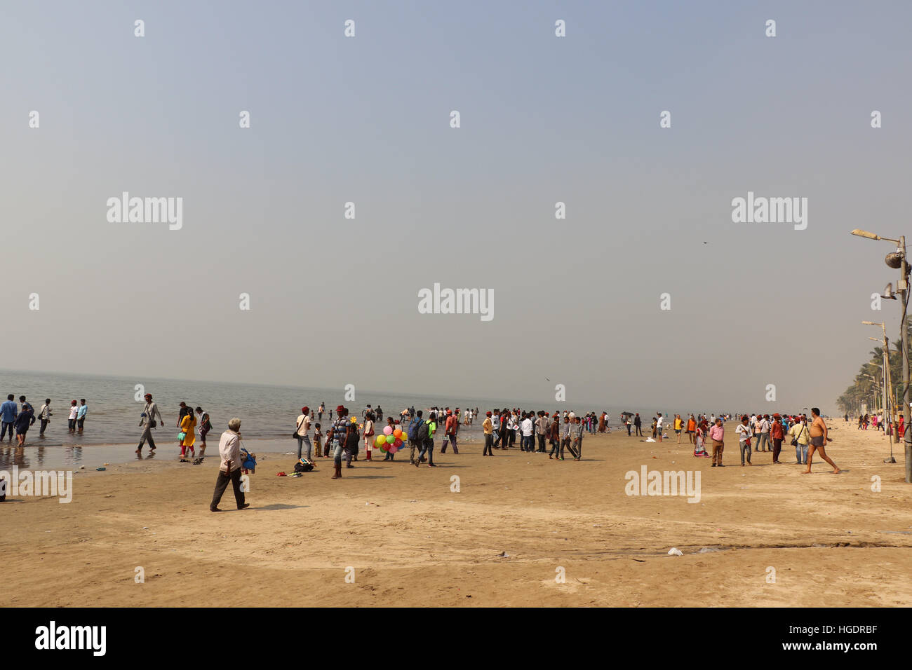 Juhu Beach in Mumbai Stock Photo - Alamy