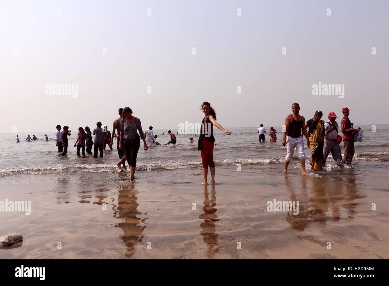 Juhu Beach in Mumbai Stock Photo - Alamy