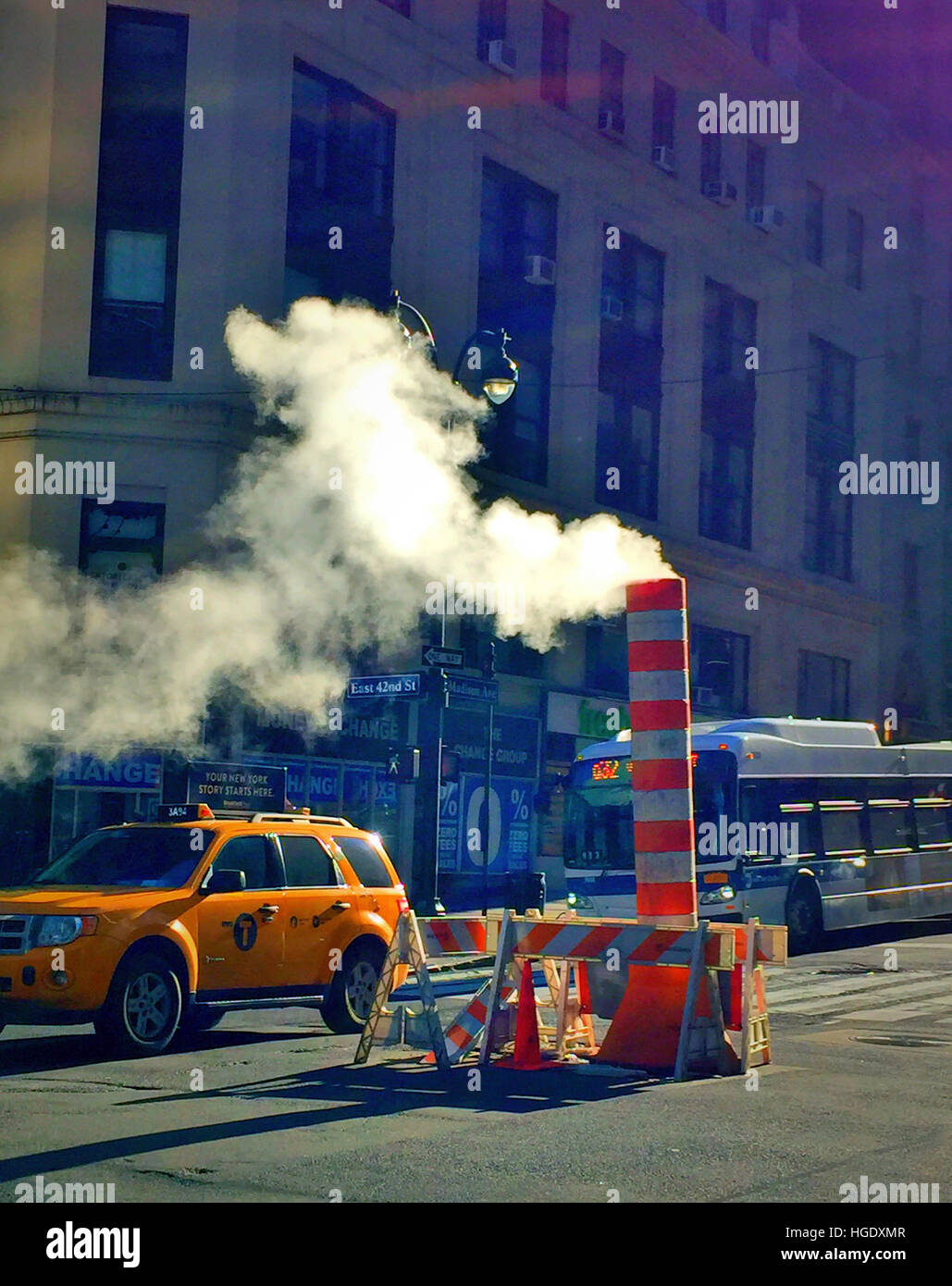 Emergency Steam Pipe at 42nd Street and Madison Avenue, NYC, USA Stock ...