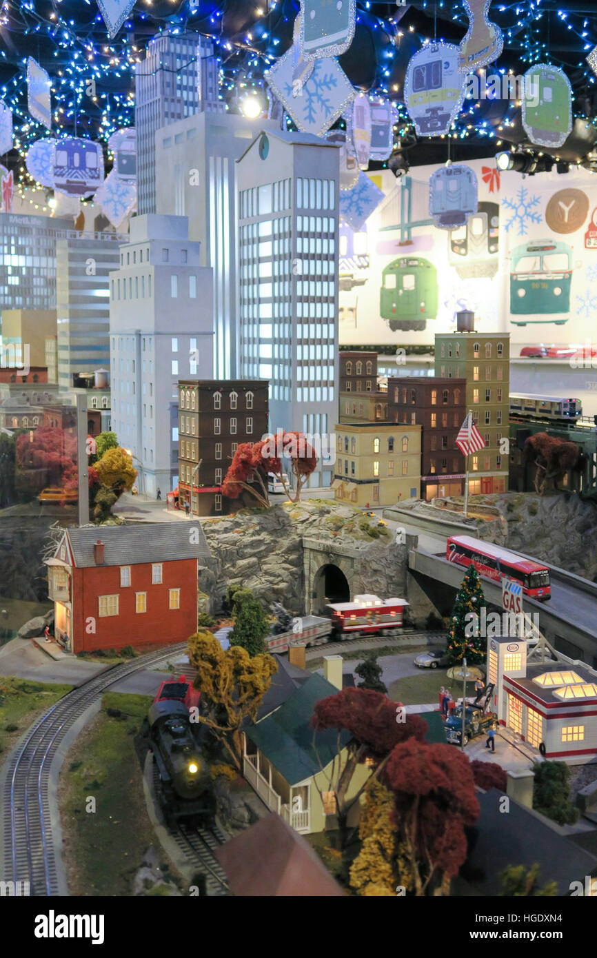 Annual Holiday Toy Train Display, Transit Museum, Grand Central ...