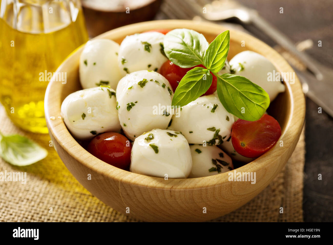 Fresh mozzarella hi-res stock photography and images - Alamy