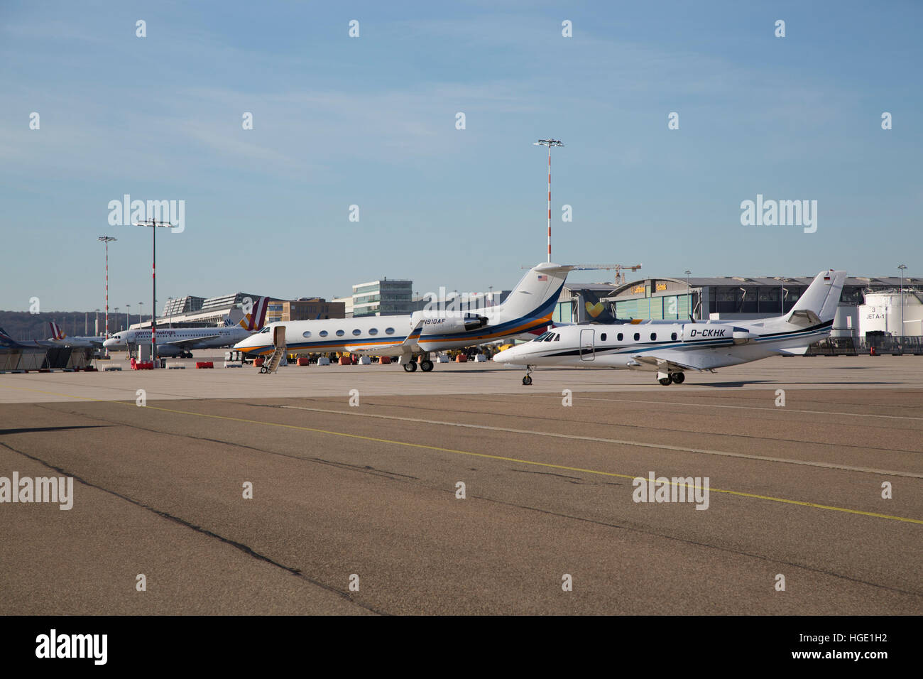 Private jets hi-res stock photography and images - Alamy