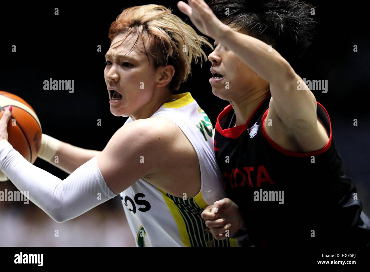 Tokyo, Japan. 7th Jan, 2017. (L-R) Asami Yoshida (Sunflowers), Yuko Oga ...