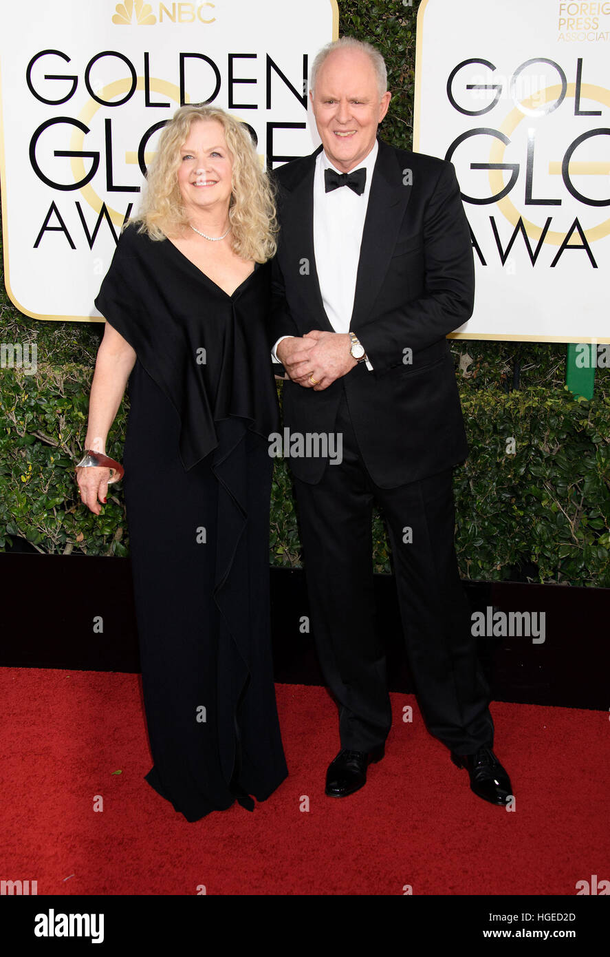 Beverly Hills, California, USA. 8th Jan, 2017. John Lithgow and Mary ...