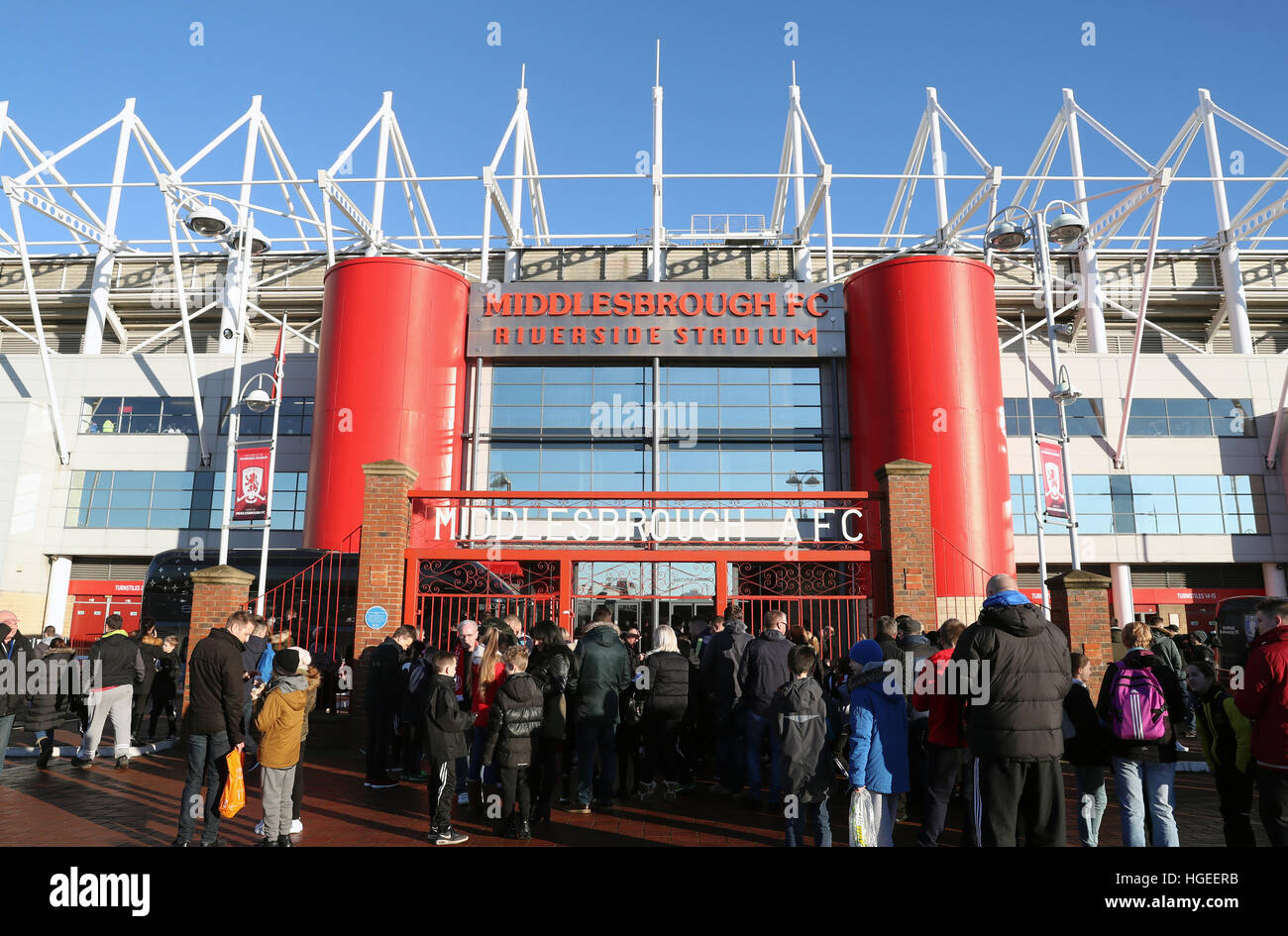 Way into riverside stadium hi-res stock photography and images - Alamy