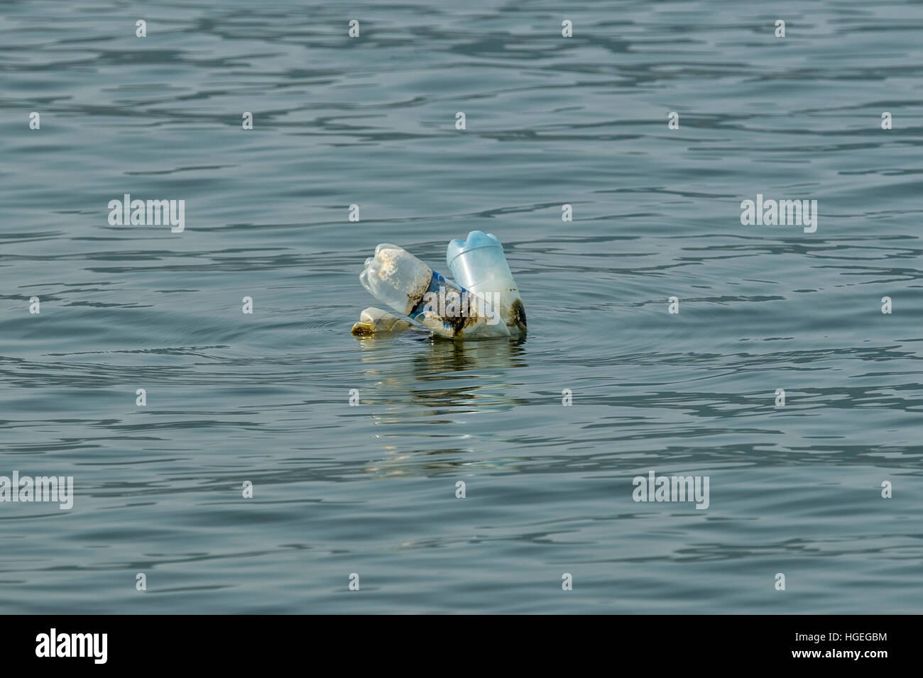 Plastic waste river hi-res stock photography and images - Alamy