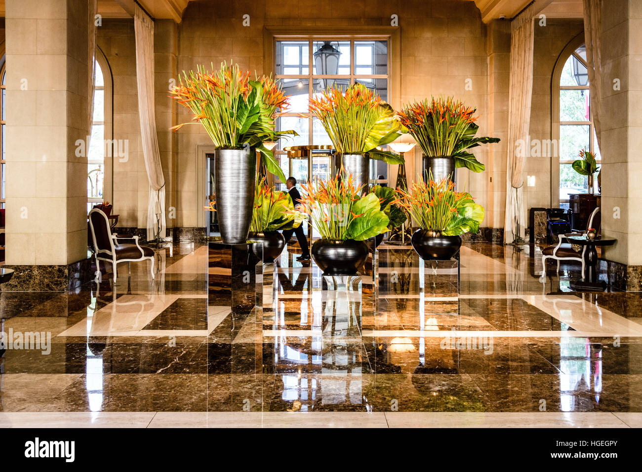 The Crescent, 400 Crescent Court, Dallas, Texas Stock Photo - Alamy