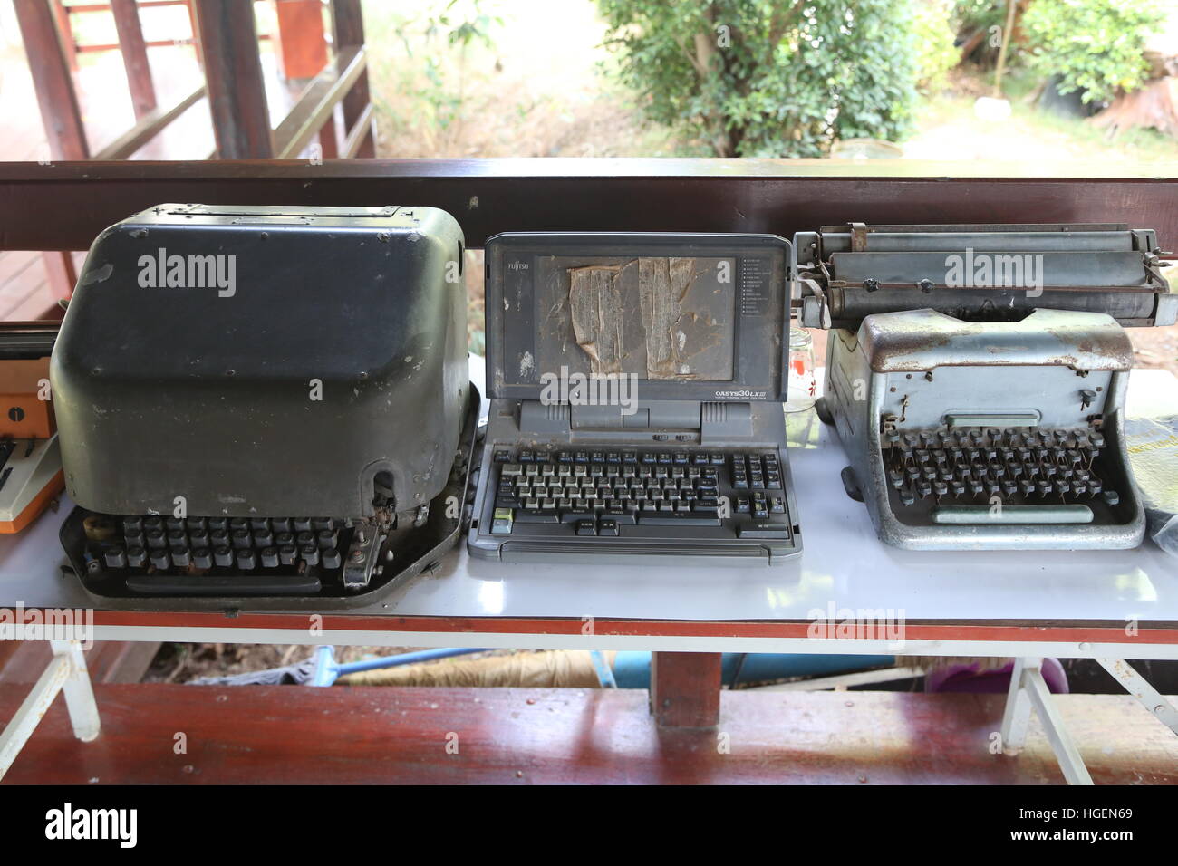 Old fashion typing machine, Unseen machine, Rolling typing machine ...