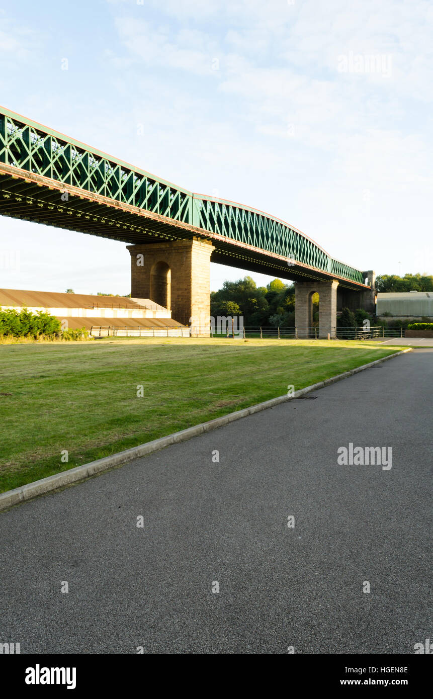 The Queen Alexandra Bridge (1909), spanning the River Wear in ...