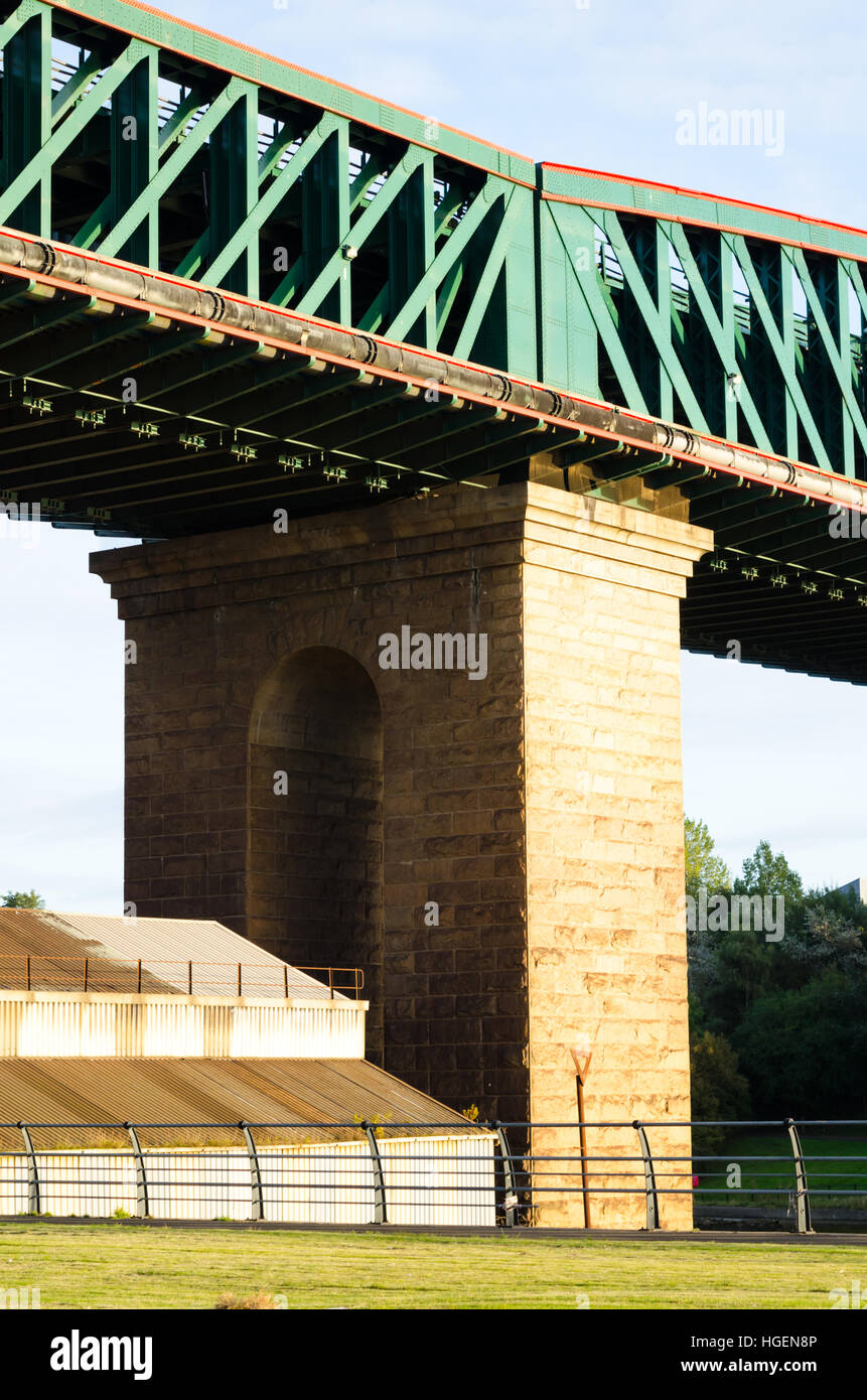 Queen Alexandra Bridge High Resolution Stock Photography and Images - Alamy