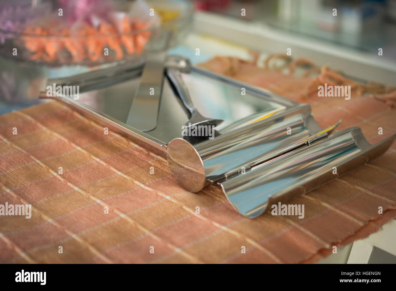 Counting tray hi-res stock photography and images - Alamy