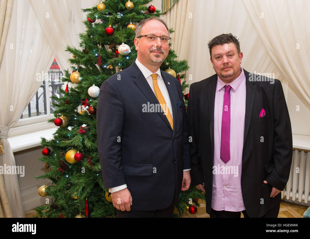 Lorry driver david duncan hi-res stock photography and images - Alamy