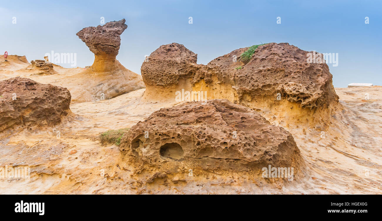Hoodoo rock formations at the Yehliu cape in Taiwan Stock Photo - Alamy
