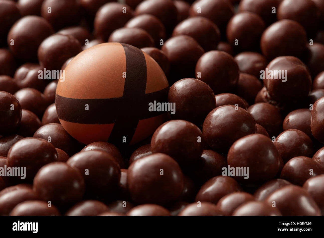 broken chocolate candies Stock Photo - Alamy