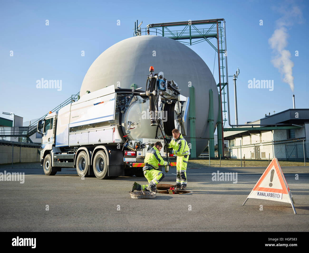 Sewer cleaning hi-res stock photography and images - Alamy