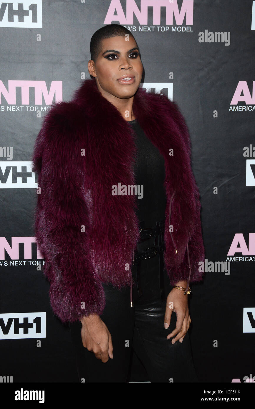 VH1 America's Next Top Model Premiere Party at Vandal - Red Carpet ...