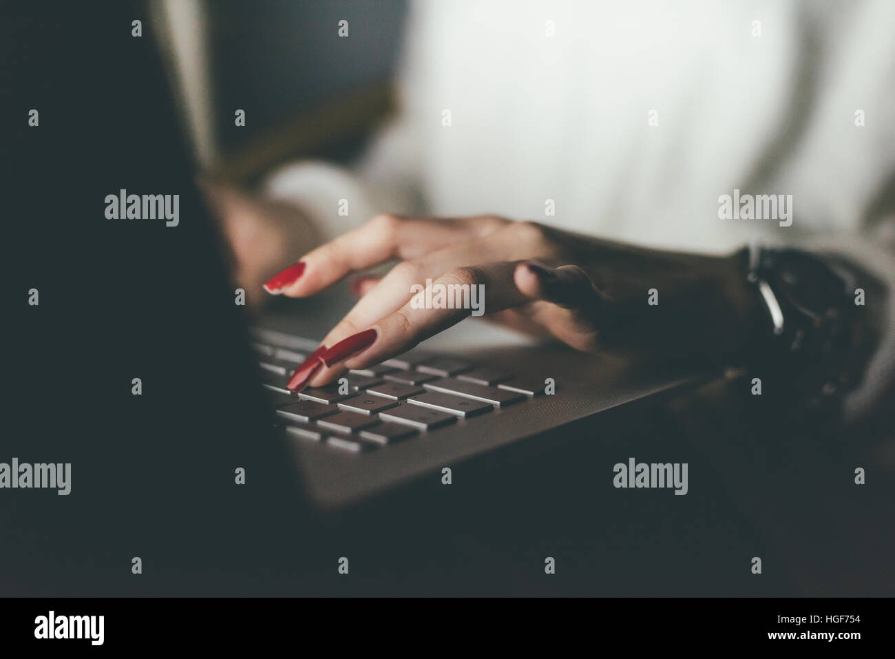 Tapping finger nail polish hi-res stock photography and images - Alamy