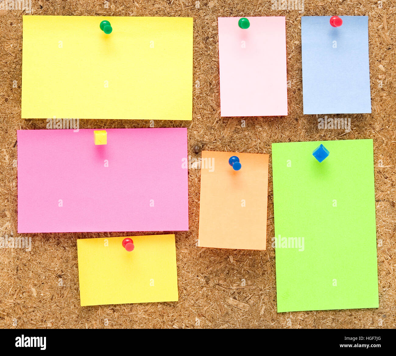 empty notes on old wooden background Stock Photo - Alamy