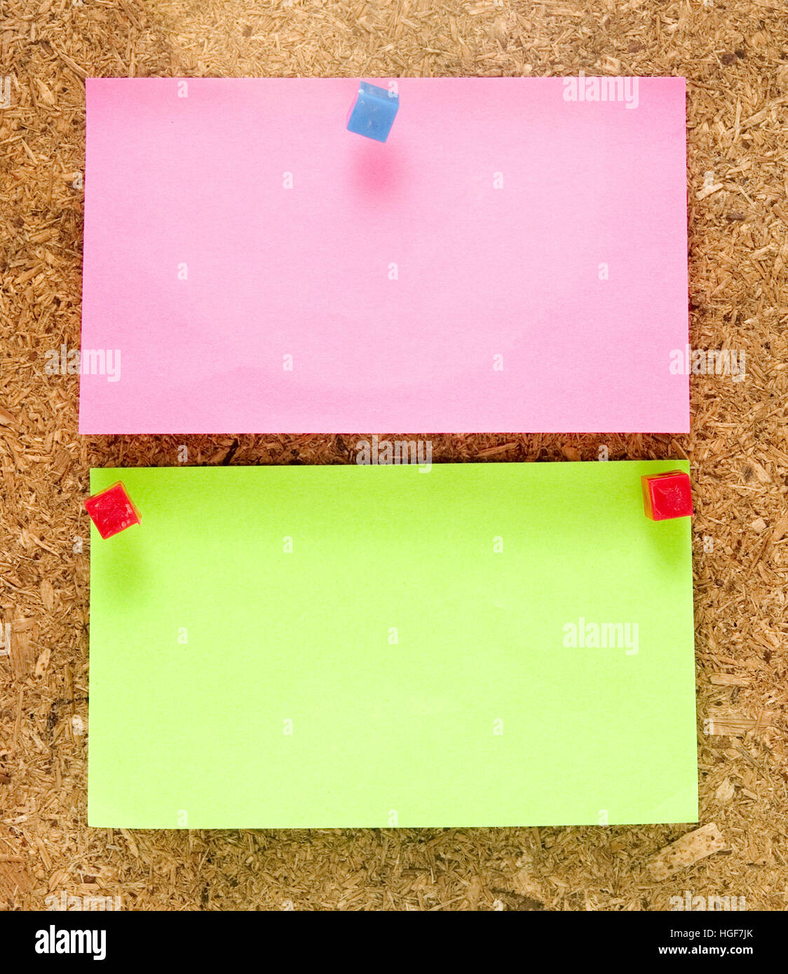 empty notes on old wooden background Stock Photo - Alamy