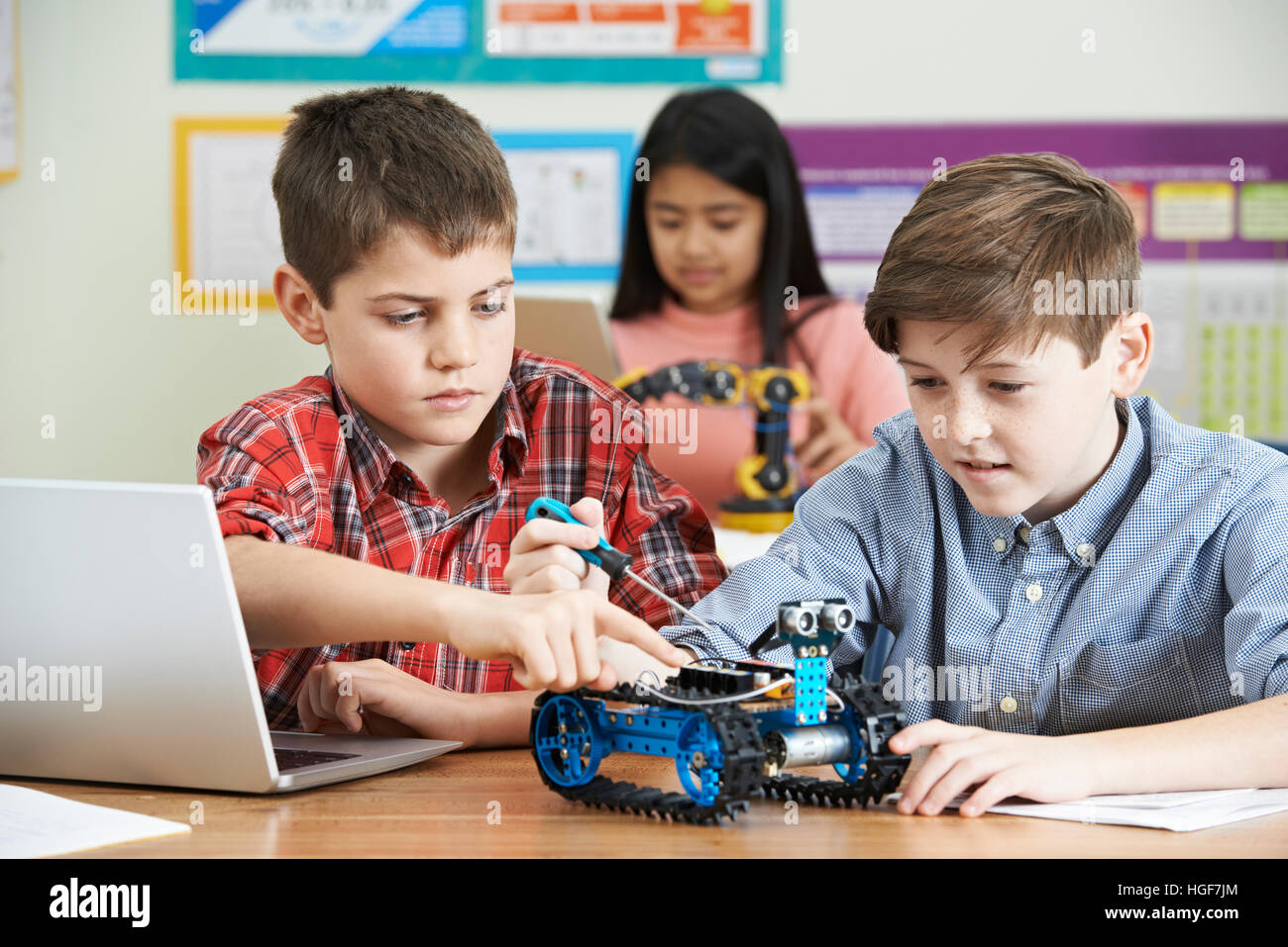 Pupils In Science Lesson Studying Robotics Stock Photo - Alamy