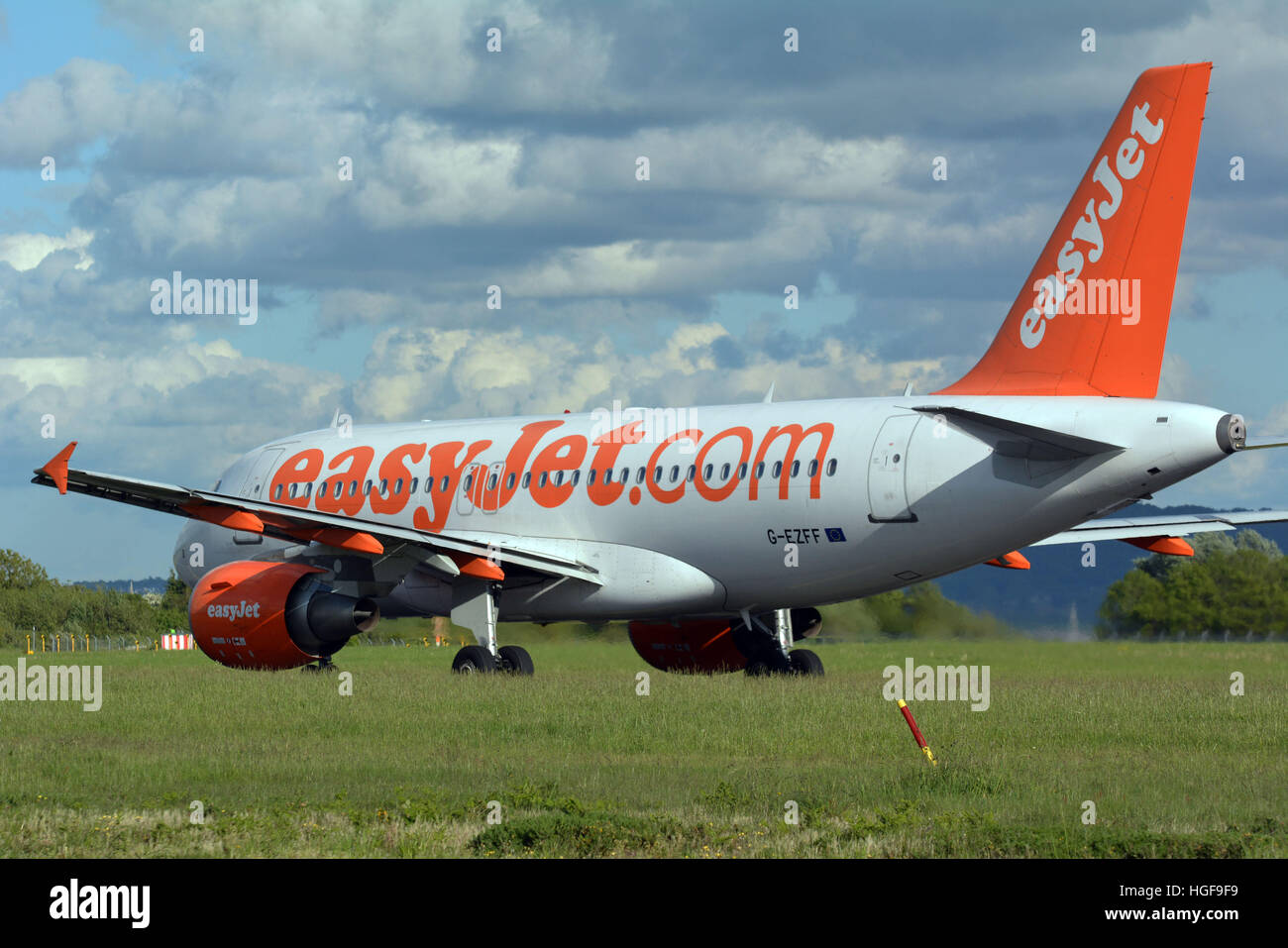 EasyJet plane on runway Stock Photo - Alamy