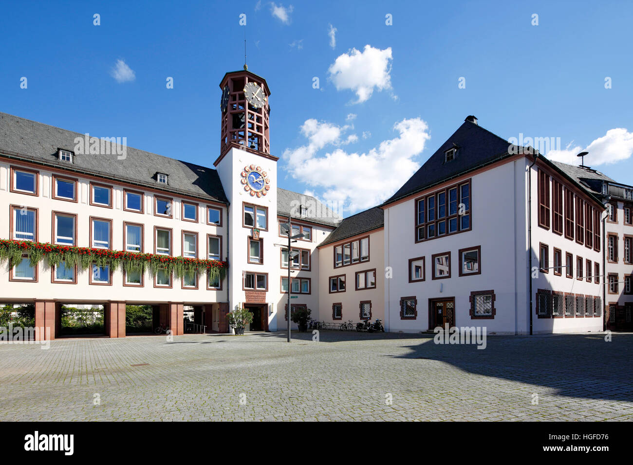 City hall and marketplace in Worms, Rhineland-Palatinate Stock Photo ...