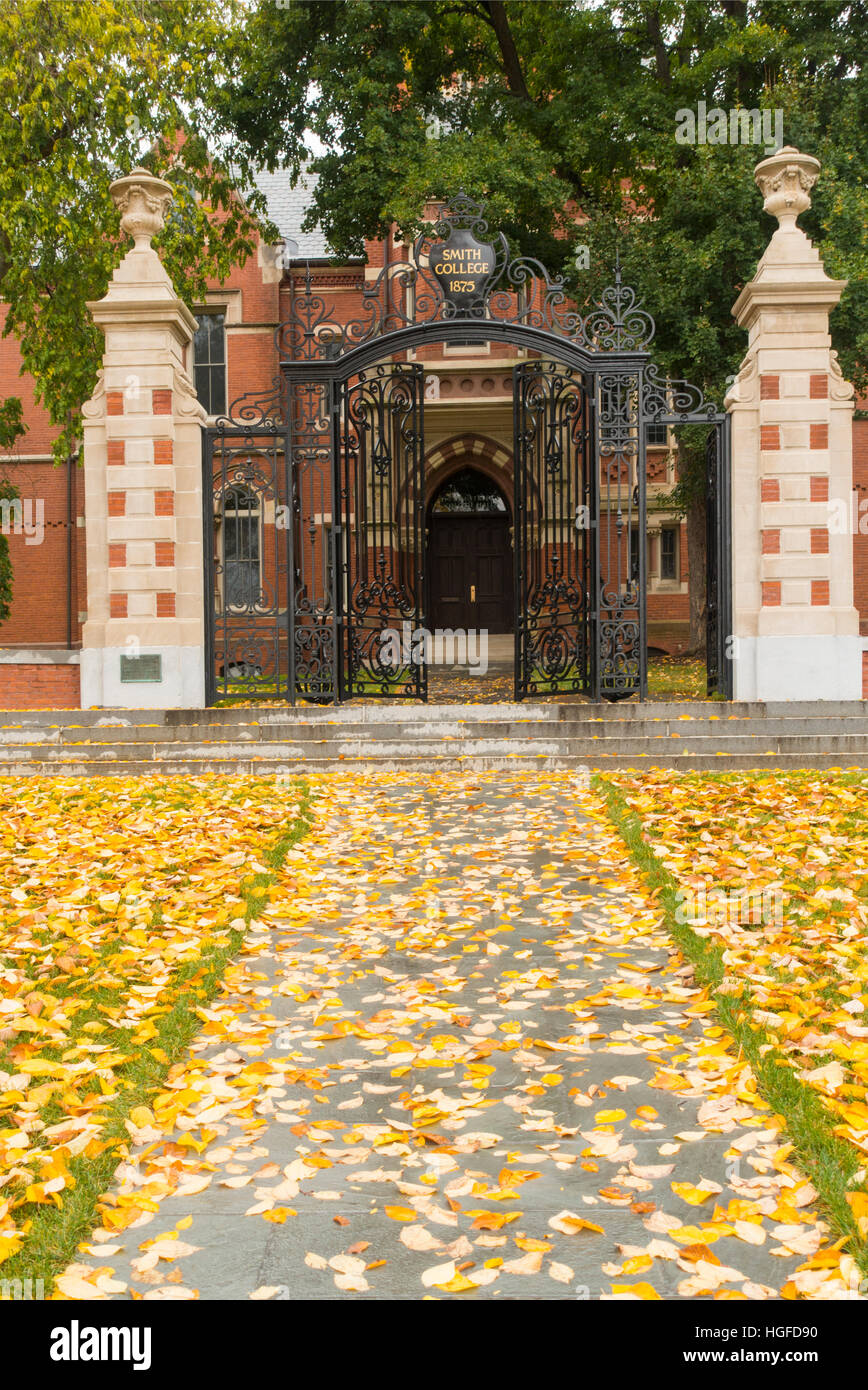 Smith college campus northampton hi-res stock photography and images ...
