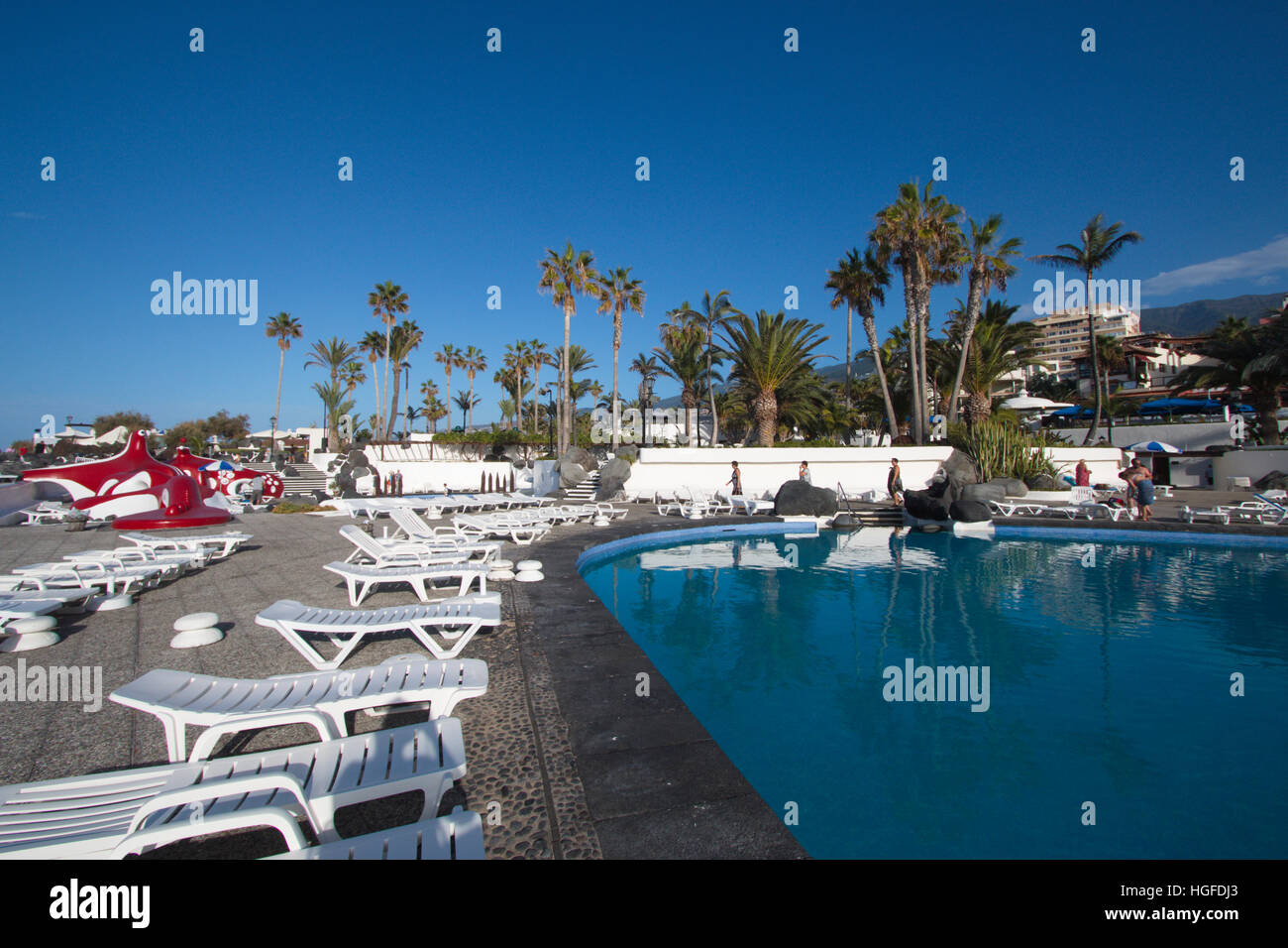 Puerto de la Cruz, Lago Martianez, Swimming pool Stock Photo - Alamy
