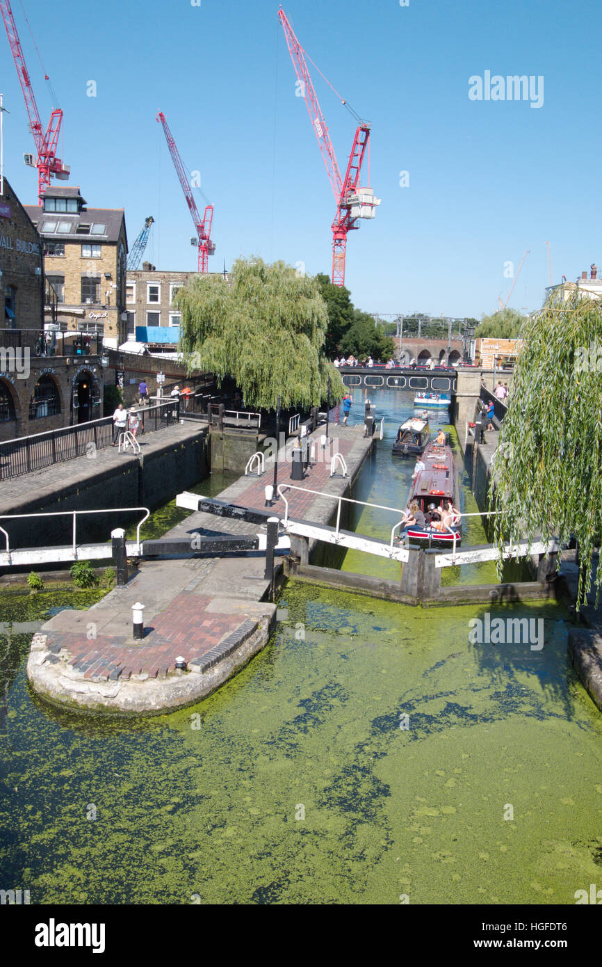 London camden lock hi-res stock photography and images - Alamy