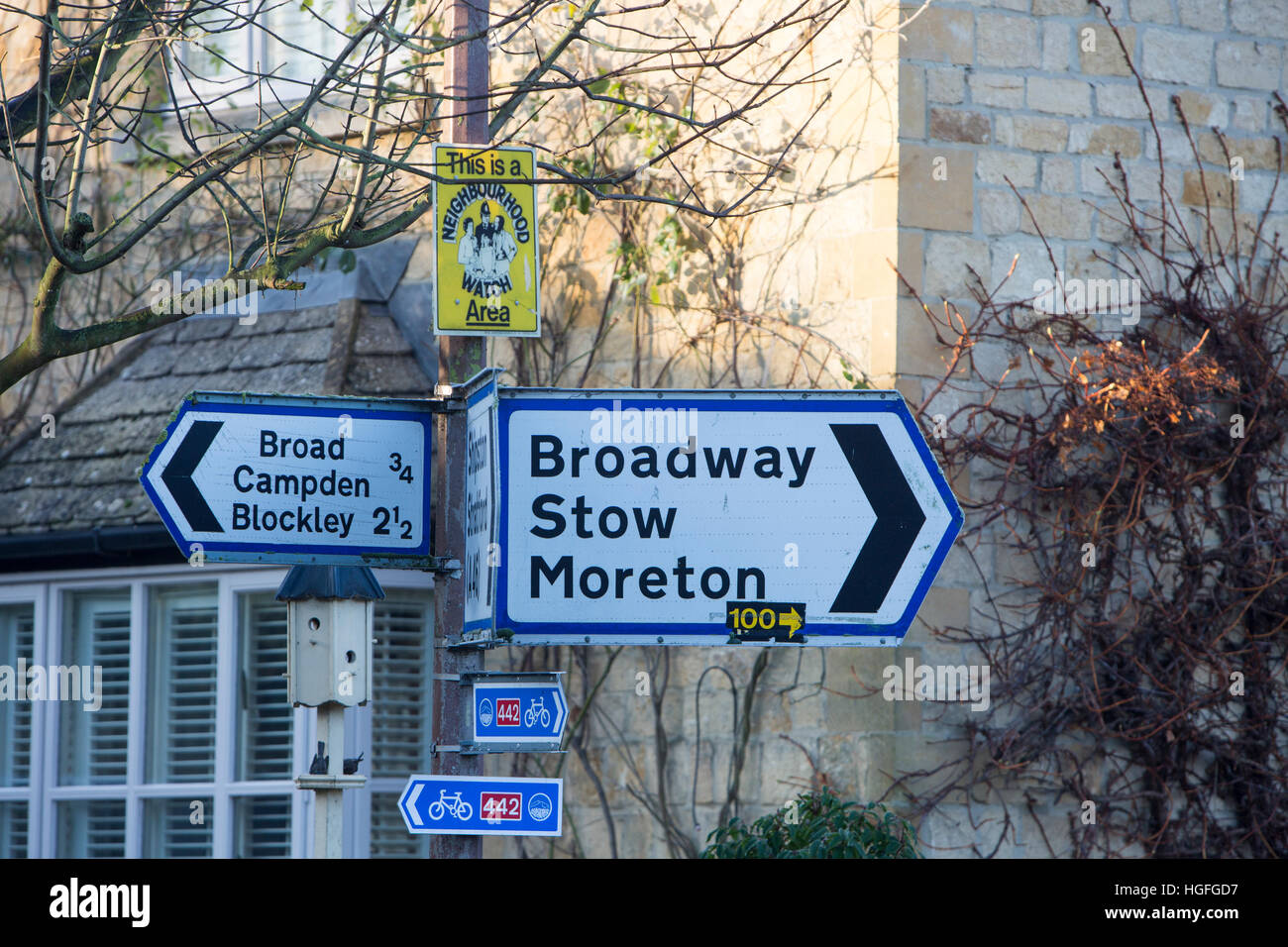 Cotswolds Road sign and irections,Chipping Campden,England Stock Photo ...