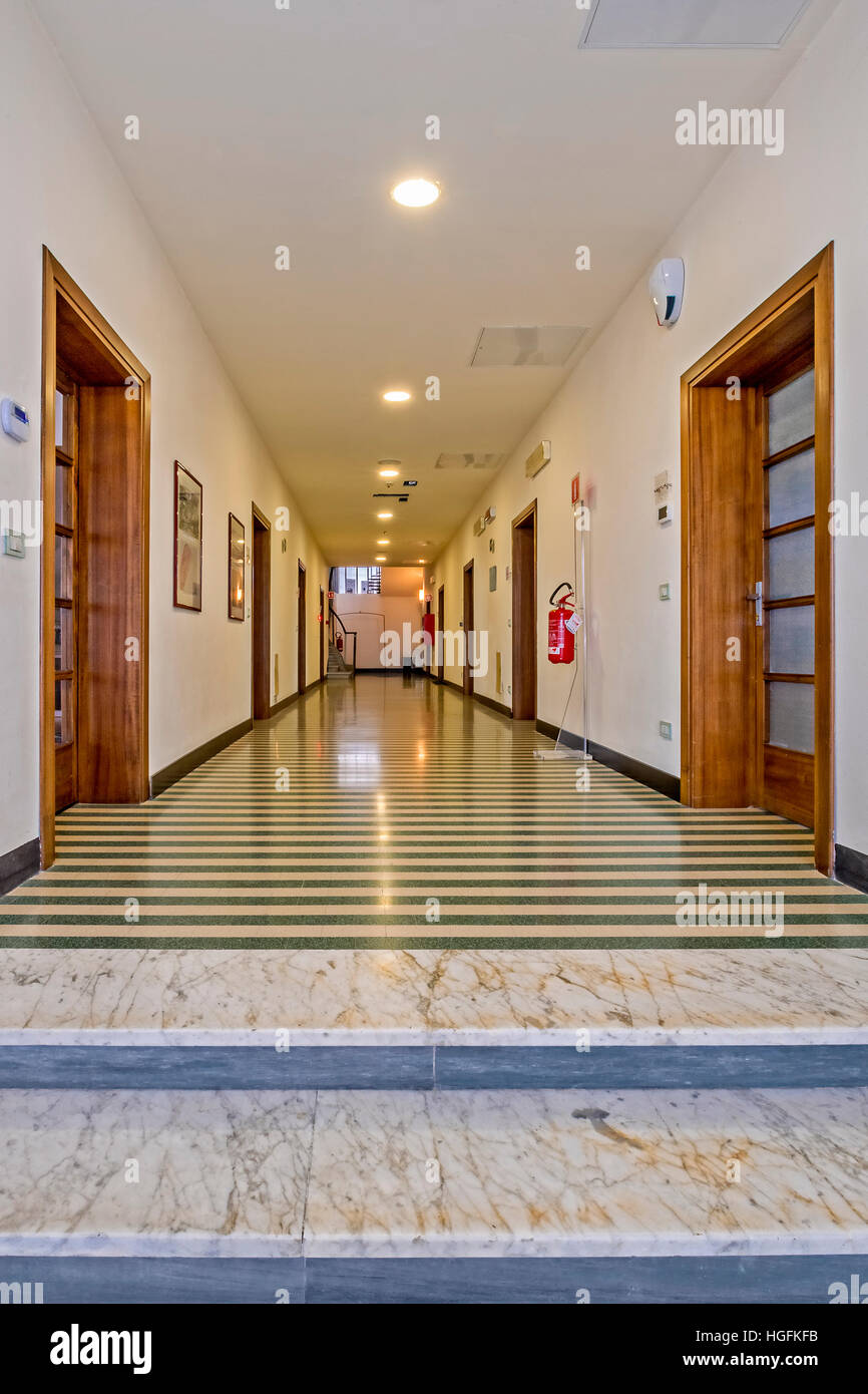 Lido doors hi-res stock photography and images - Alamy