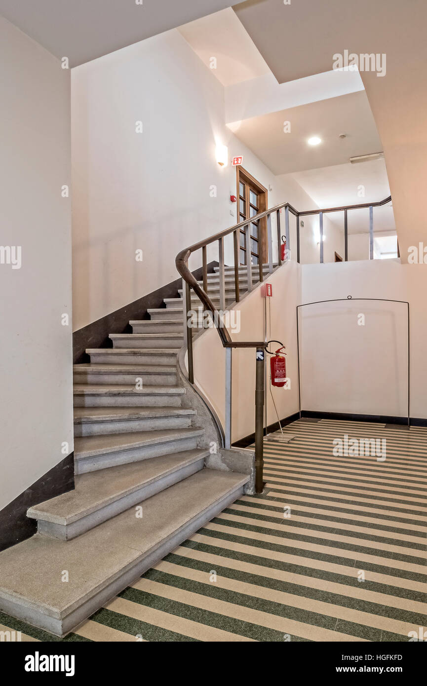 Airport nicelli hi-res stock photography and images - Alamy