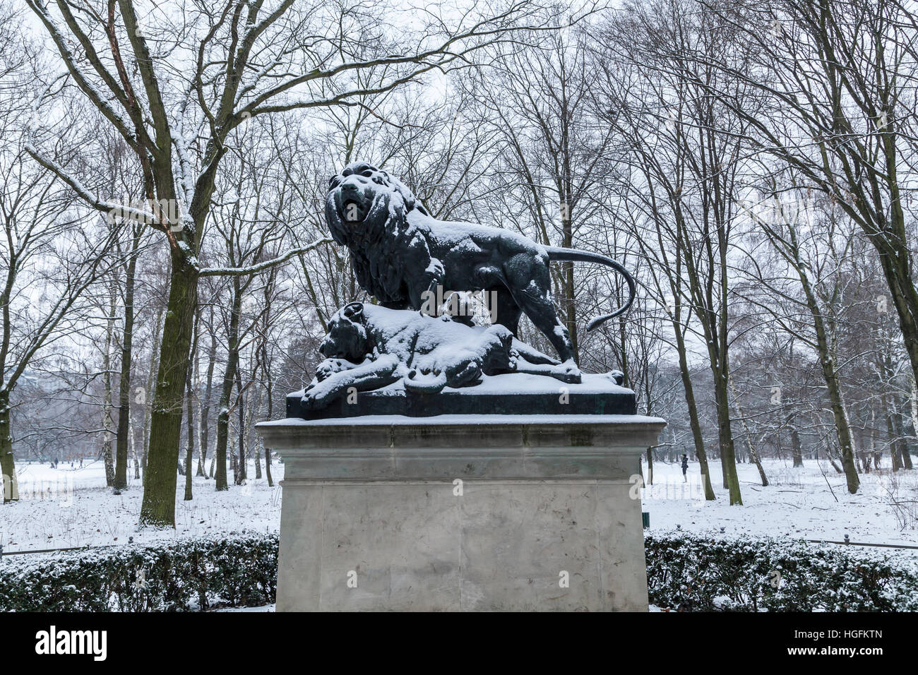 Lion statue in Tiergarten (park) in winter in Berlin Stock Photo - Alamy