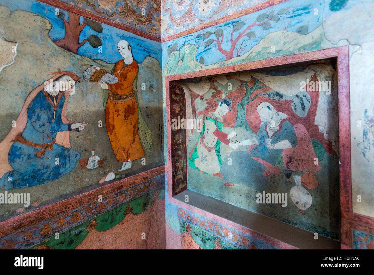 Wall paintings in Safavid grand palace Ali Qapu located at Naqsh e ...