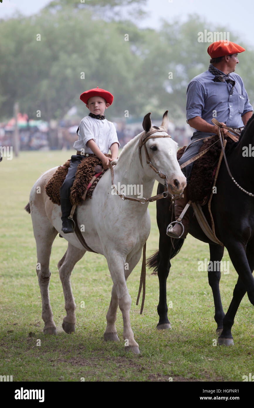 Cowboy tradition hi-res stock photography and images - Alamy
