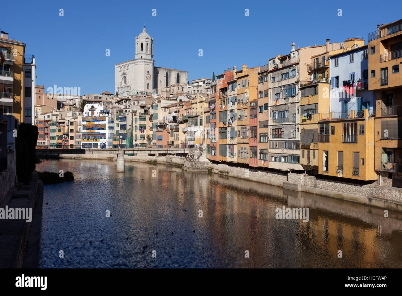 Spain, Catalonia, Girona, city skyline and cityscape, houses in the old ...