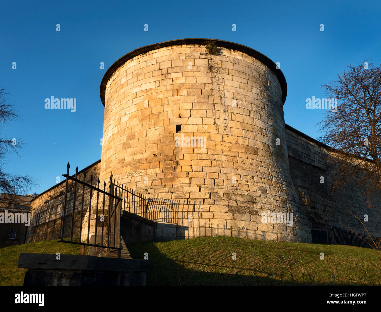 Corner tower hi-res stock photography and images - Alamy