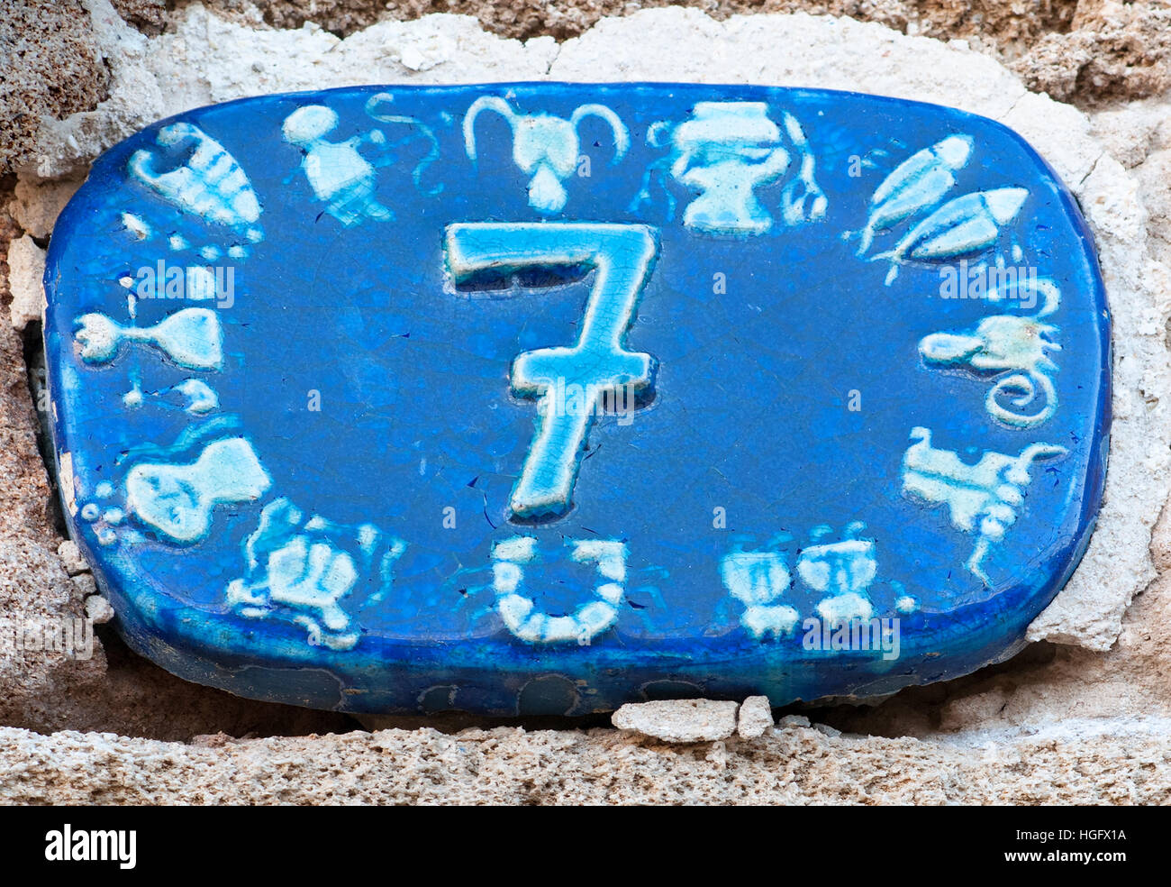 Ceramic numbers the number Seven Stock Photo - Alamy