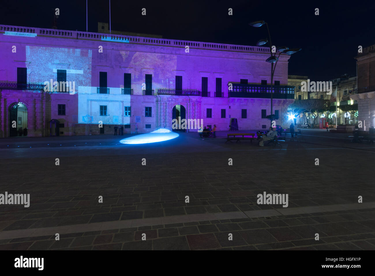 Light show on the Presidential Palace in St. Georges Square, Valletta ...