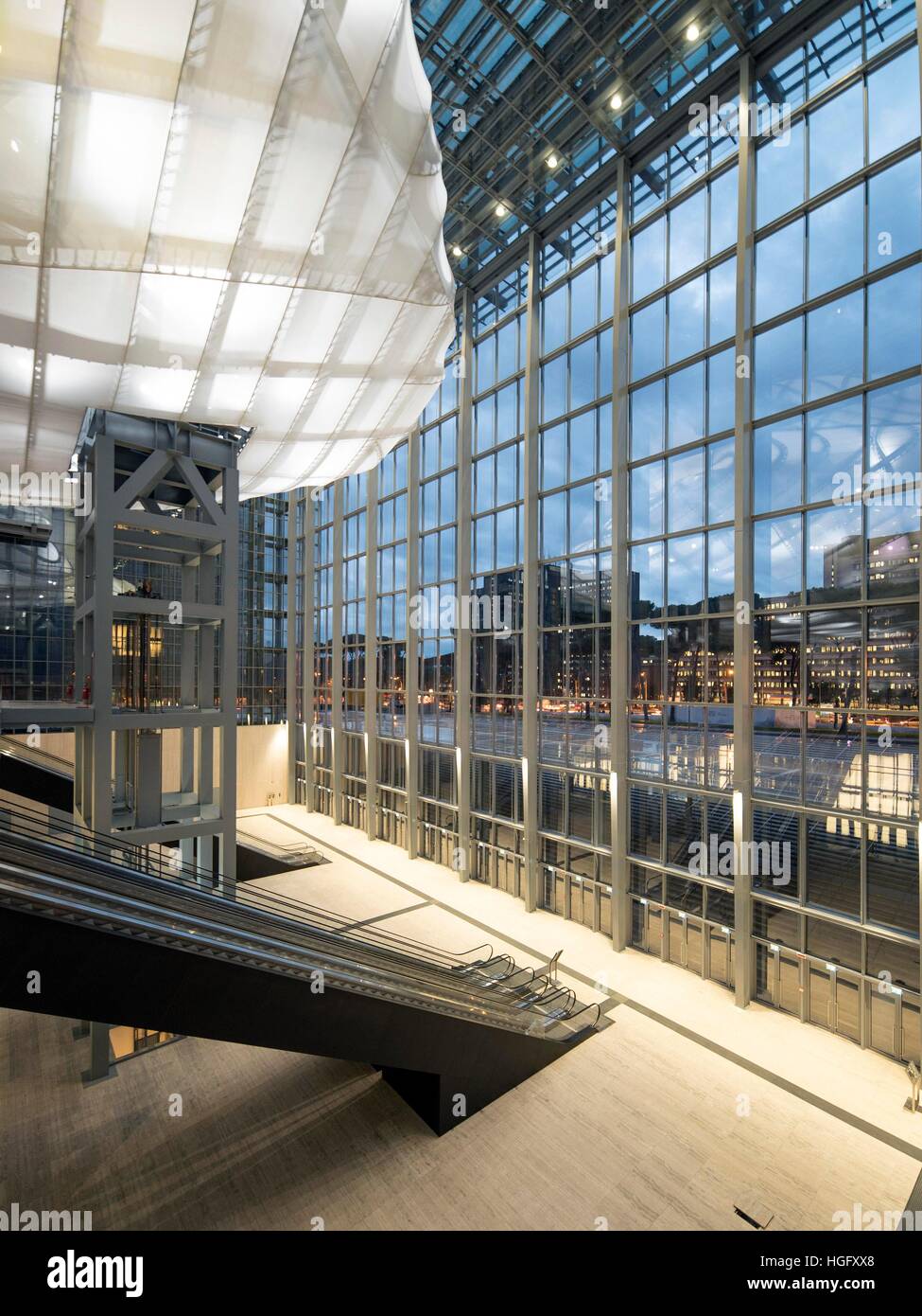 The Eur Convention Centre "La Nuvola" by architect Massimiliano Fuksas ...