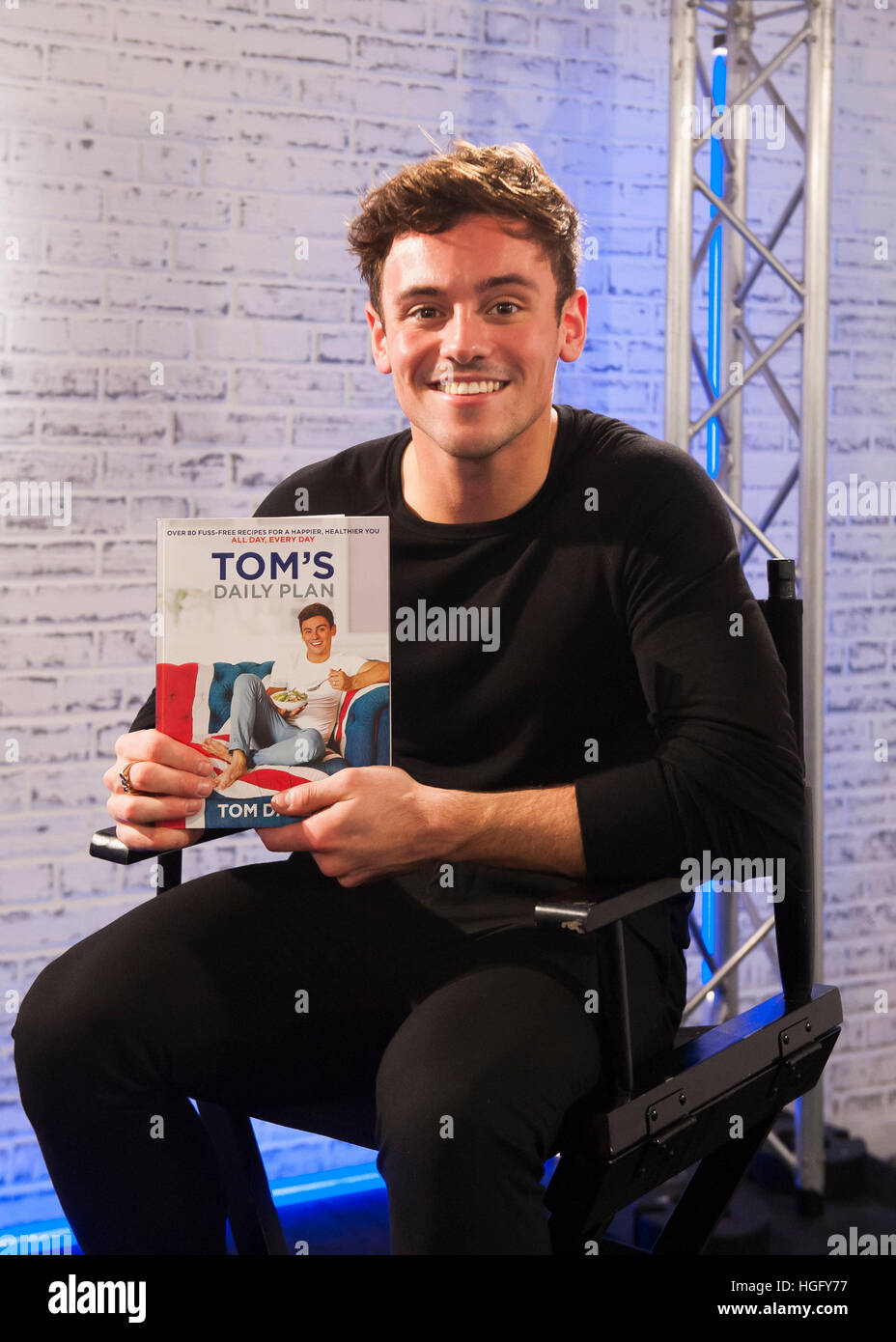 Tom daley speaking hi-res stock photography and images - Alamy