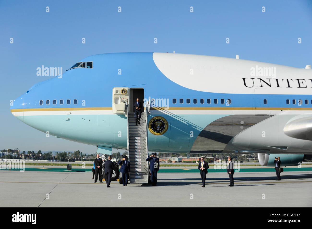 President Barack Obama arrives on Air Force One at LAX Airport on ...