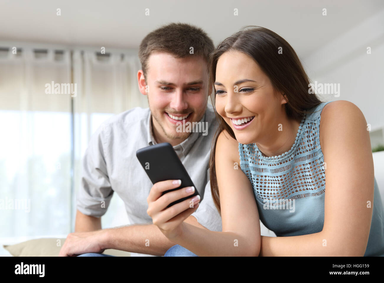 Smart home compatibility hi-res stock photography and images - Alamy