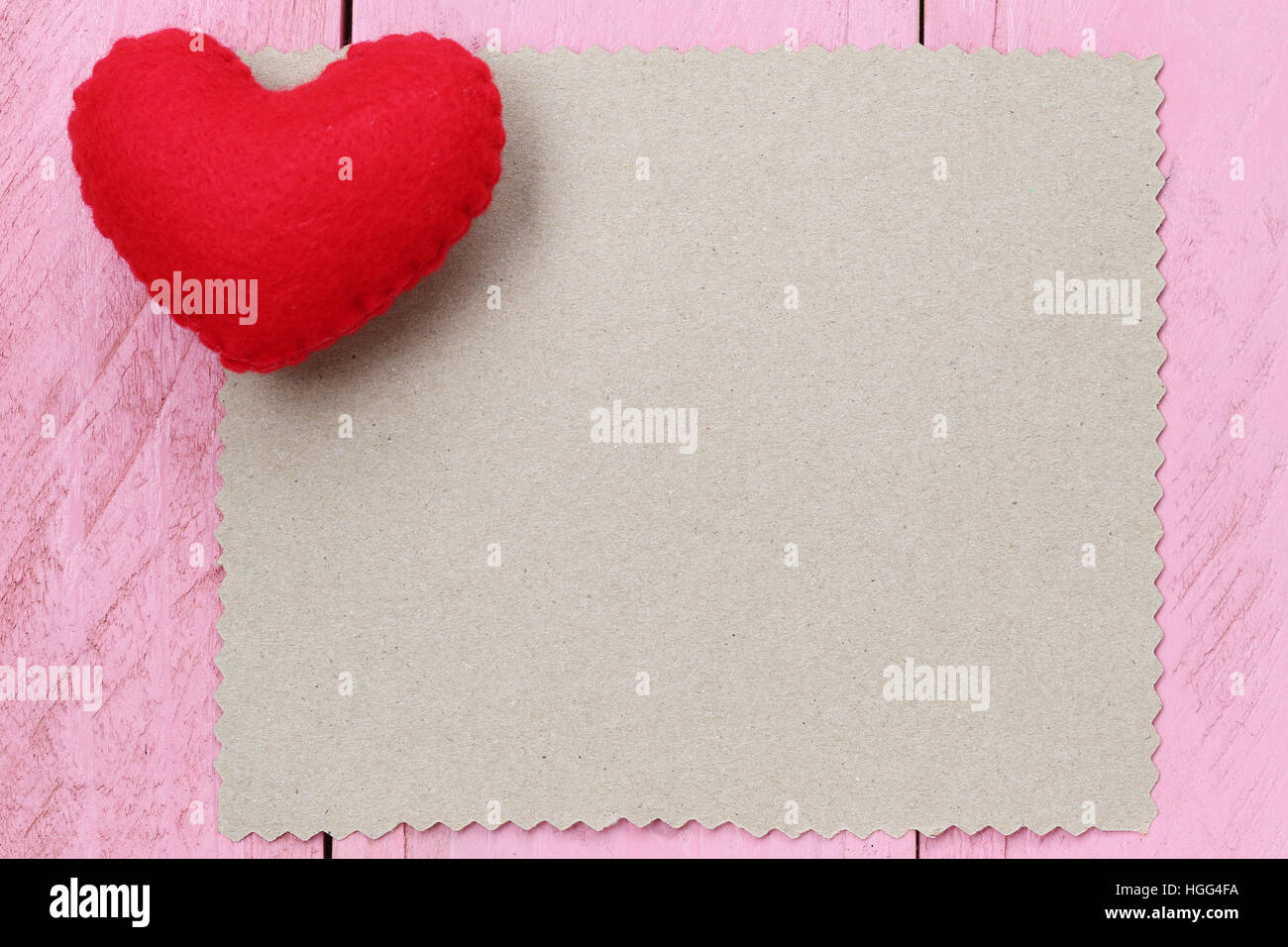 Red heart placed on paper note of empty for input text or message in ...